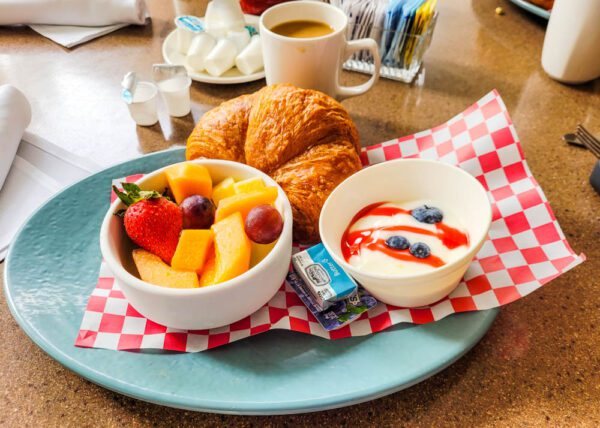 Review: Sheraton Princess Kaiulani - An Affordable Choice in Waikiki ...